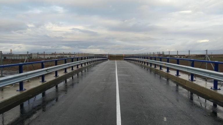 Mitma pone en servicio la reposición del paso superior sobre la A-6 en ...